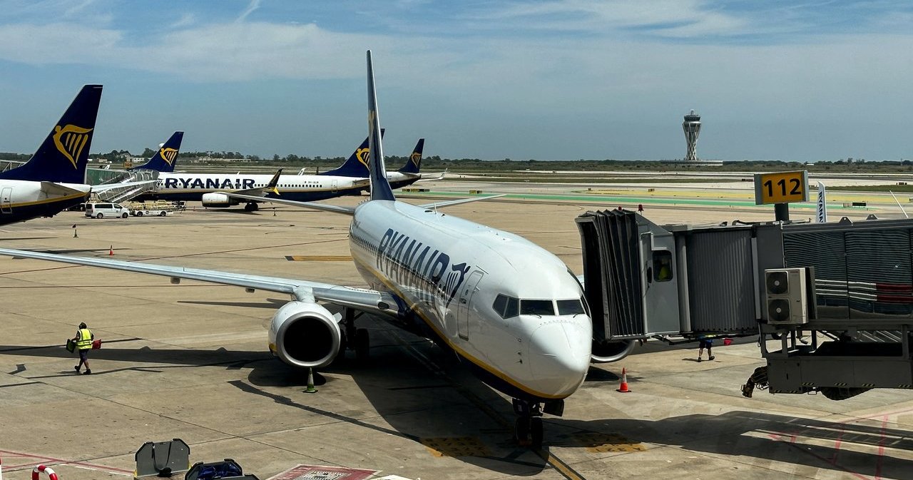 „Ryanair“ baus keleivius už šį nusižengimą: kainuos 121 eurą, todėl geriau žinoti | tv3.lt